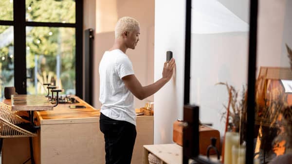 How to Pick the Best Smart Thermostat- A Buying Guide